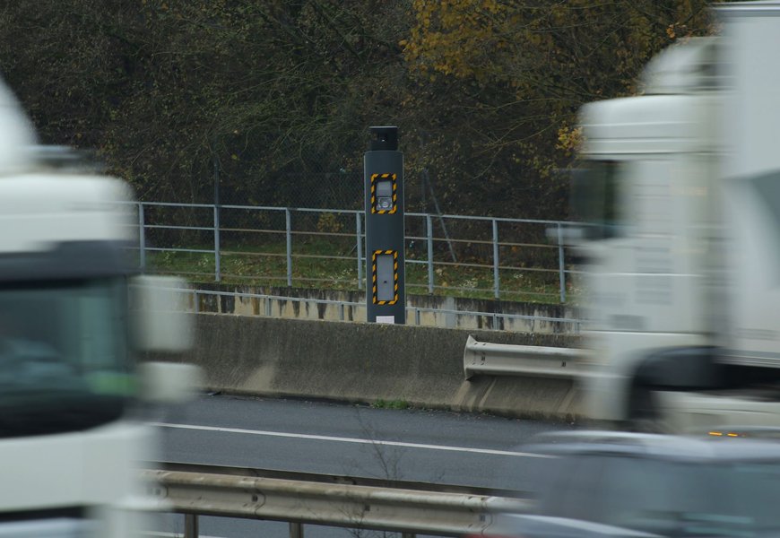 Un nouveau radar automatique installé sur l'autoroute A46 - FranceRoutes
